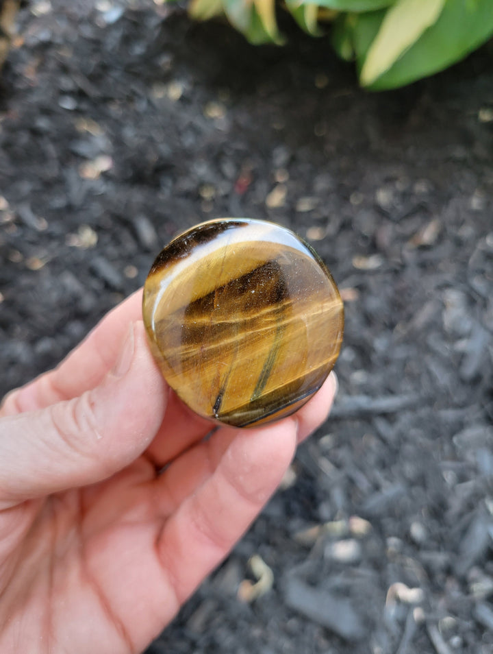 Discover Earth Crystals: Minerals Beneath the Surface – Lavish Earth